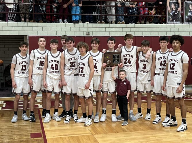 Wheeling Central Looks To Trap Tall, Talented Beavers Today | News ...